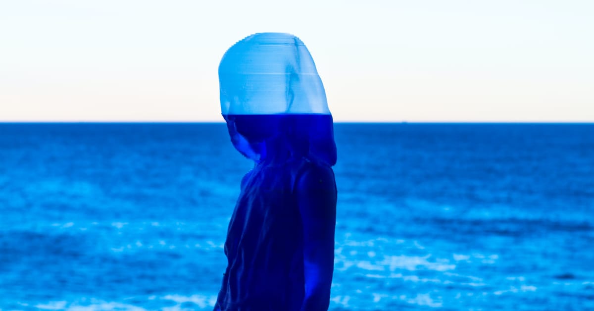 You Can Use Any Phone To Project Holograms And It's Simple And Cool ...