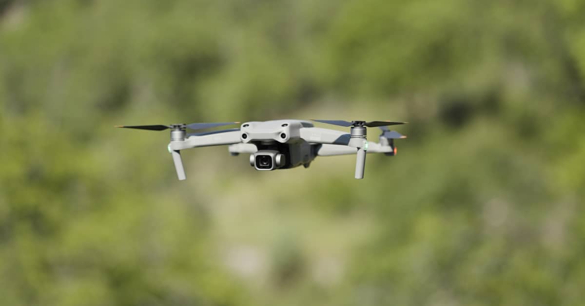 Video: Bird Descends On Drone and Attacks It In Wild Aerial ...