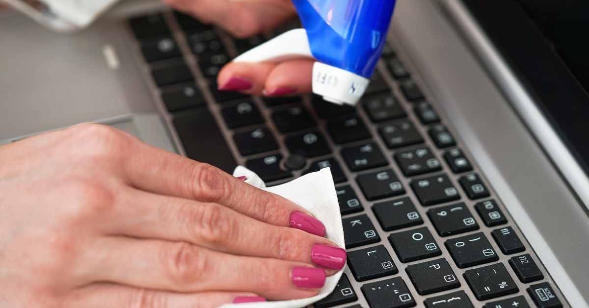 The Most Disgustingly Dirty Keyboard Ever—This Link Is Not For the ...