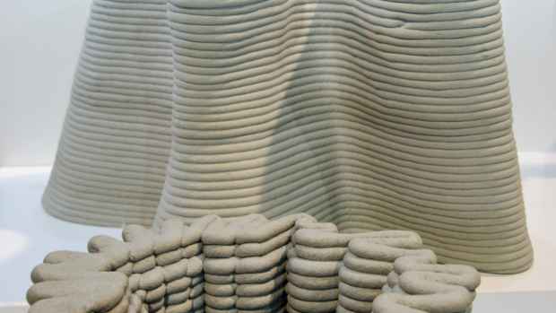 Watch This 3D Clay Printer Masterfully Create An Elaborate Vase ...